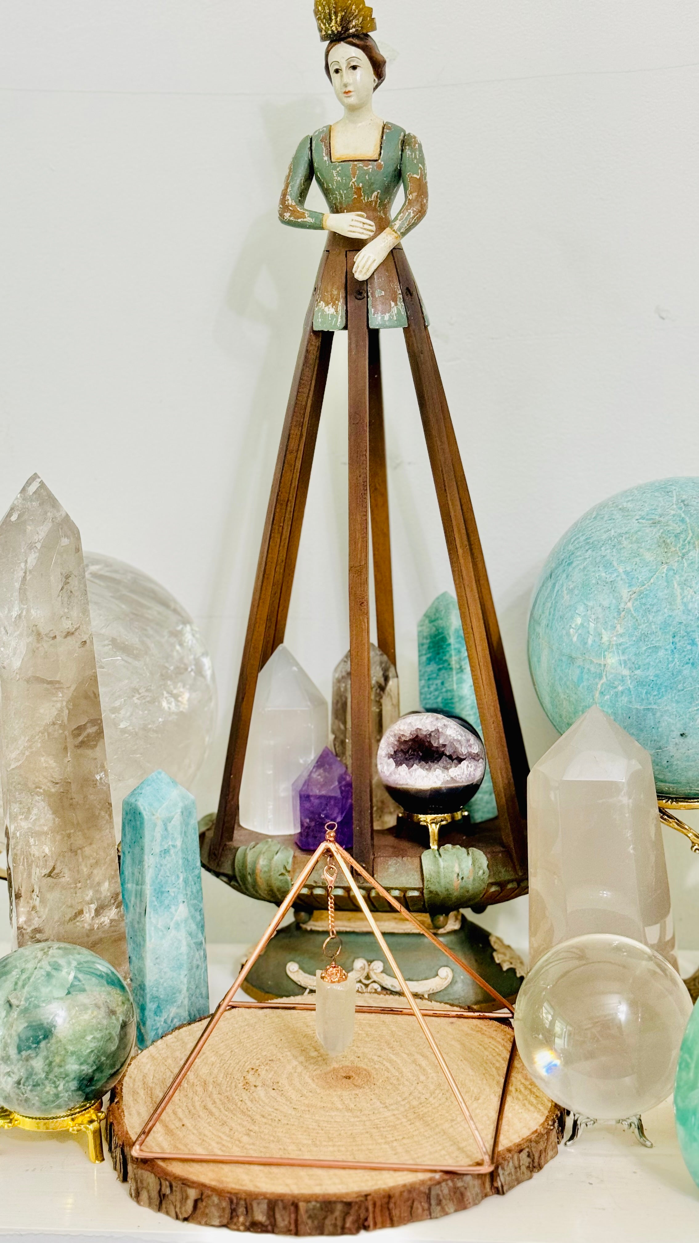 Copper Charging Pyramid – Spiritualbathsbylagypsy